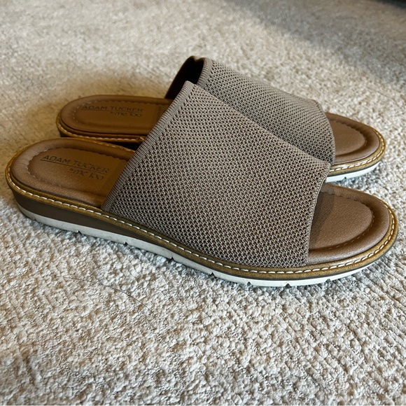 Adam Tucker | Shoes | Adam Tucker By Me Too Comfort Slides Worn Once ...